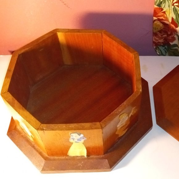 HANDMADE, DISNEY | Kitchen | Vintage All Wooden Handmade Disney Snow ...